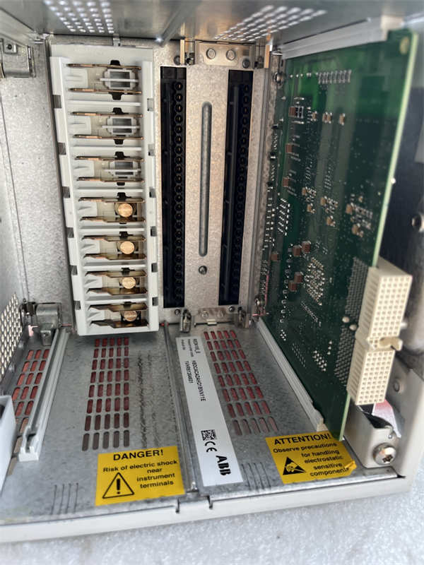 RED615 ABB 模块 – 深圳长欣自动化设备有限公司