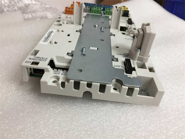 ZCU-12 ABB 模块 – 深圳长欣自动化设备有限公司